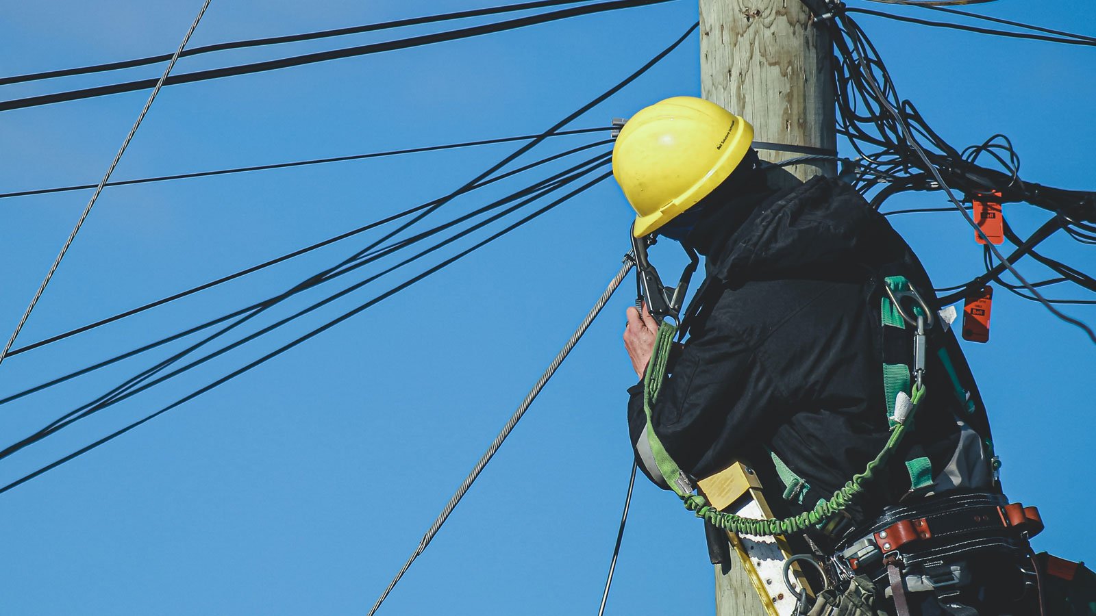 LaborWorx Recruits Skilled Electricians